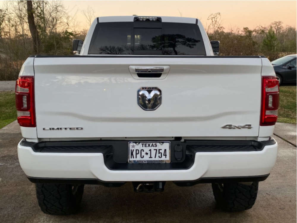 2019 Ram 2500 with 20x9 0 Fuel Runner and 37/12.5R20 Nitto Ridge ...