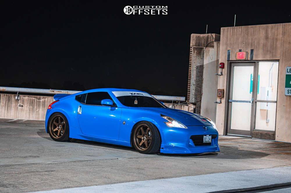 2009 Nissan 370Z with 19x9.5 22 ESR Sr07 and 255/35R19 Kenda Vezda Uhp ...