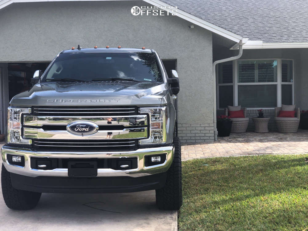 2019 Ford F-250 Super Duty with 20x9 -14 Method Mr605 and 37/12.5R20 ...