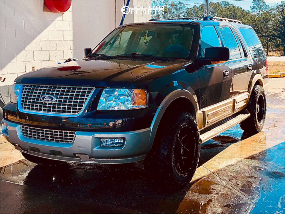 2006 Ford Expedition with 20x10 19 Hardrock Affliction and 33 12.5R20 Venom Power Terra Hunter X t and Leveling Kit Custom Offsets