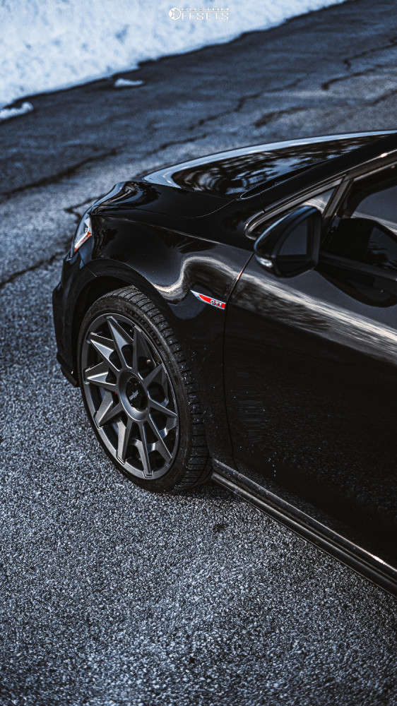 2019 Volkswagen GTI with 19x8.5 45 Rotiform Cvt and 235/35R19 Michelin ...