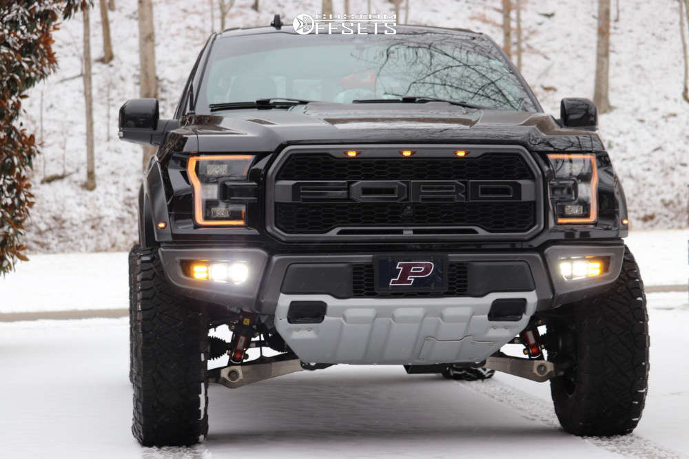 2019 Ford Raptor with 20x10 -18 Fuel Rebel and 37/12.5R20 Nitto Ridge ...