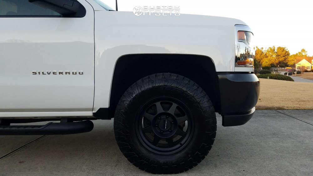 2016 Chevrolet Silverado 1500 with 18x9 18 Method Mr701 and 285/75R18 Toyo Tires Open Country A ...