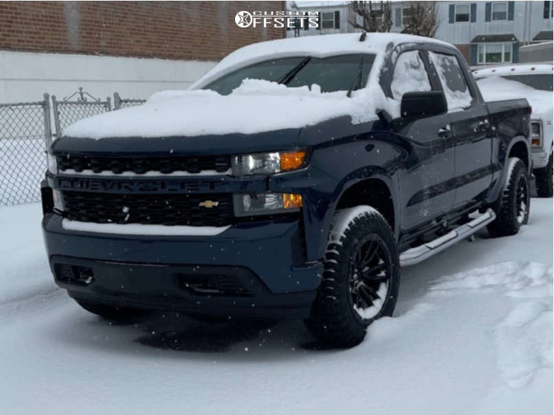 2020 Chevrolet Silverado 1500 with 20x10 -18 Fuel Rebel and 33/12.5R20 ...