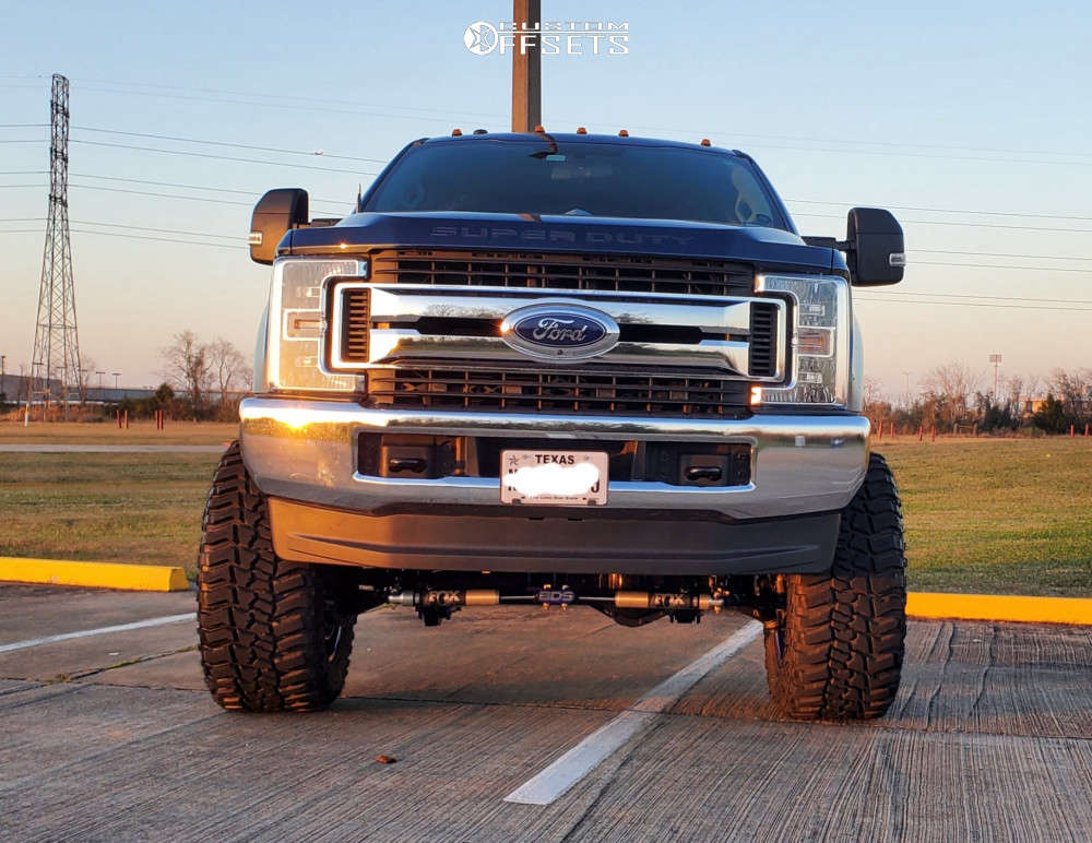2019 Ford F-250 Super Duty with 22x12 -44 Dropstars 655c and 38/15.5R22 ...