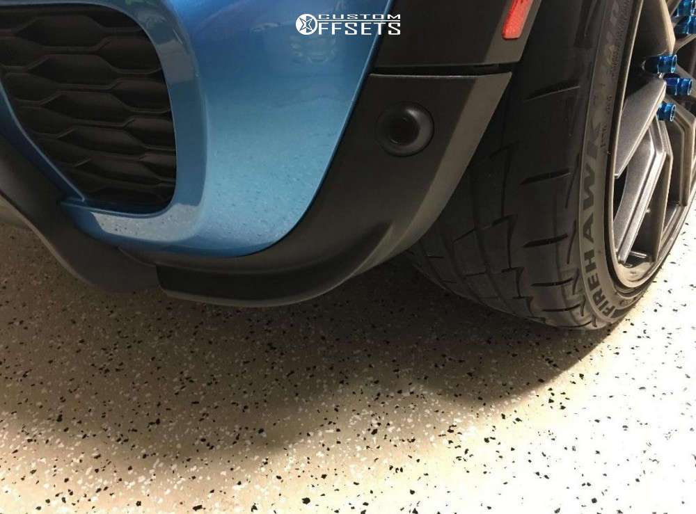 2019 Mini Cooper with 18x8 45 Advanti Racing Hybris and 215/40R18 ...