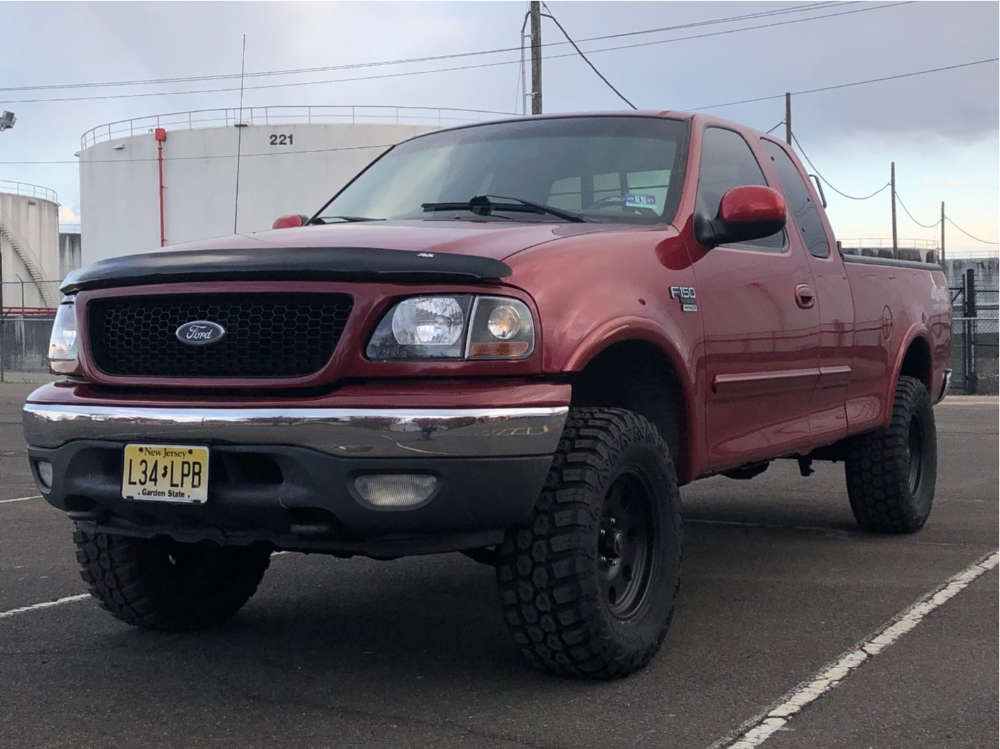 1999 Ford F-150 with 17x8 0 American Racing Ar172 and 33/12.5R17 RBP ...