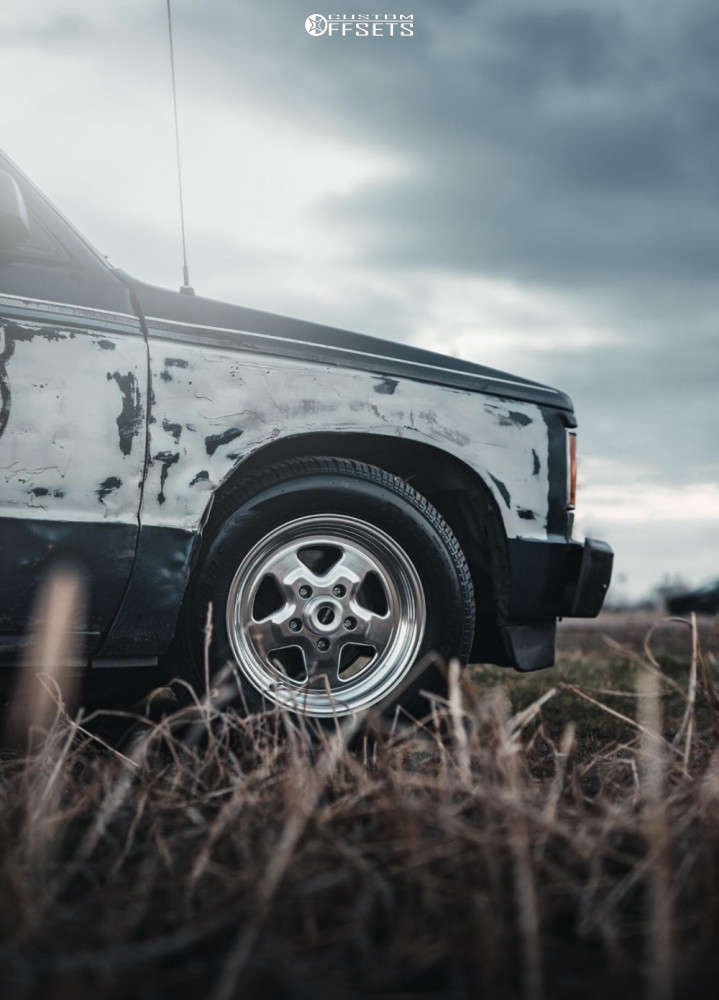 1984 Chevrolet S10 with 15x7 0 Vision Sport Star and 215/65R15 Cooper ...