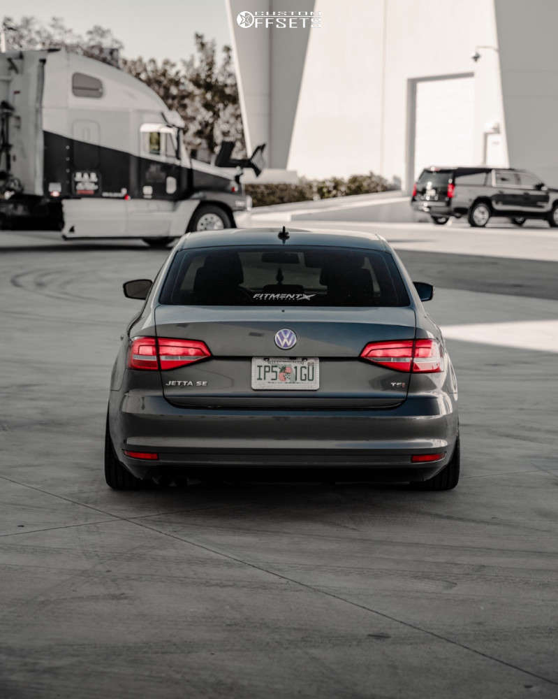 2015 Volkswagen Jetta with 17x8 40 Ultra Platinum Retribution and 225 ...