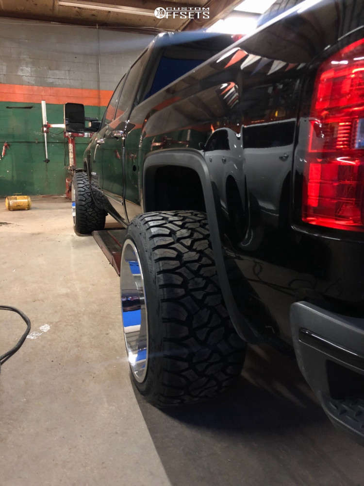 2016 GMC Sierra 2500 HD with 22x14 -76 Hostile Fury and 33/12.5R22 Landsail Clx-12 Rogueblazer R ...
