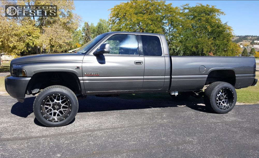 2002 Dodge Ram 2500 with 20x12 -44 XD XD820 and 305/50R20 Toyo Tires ...