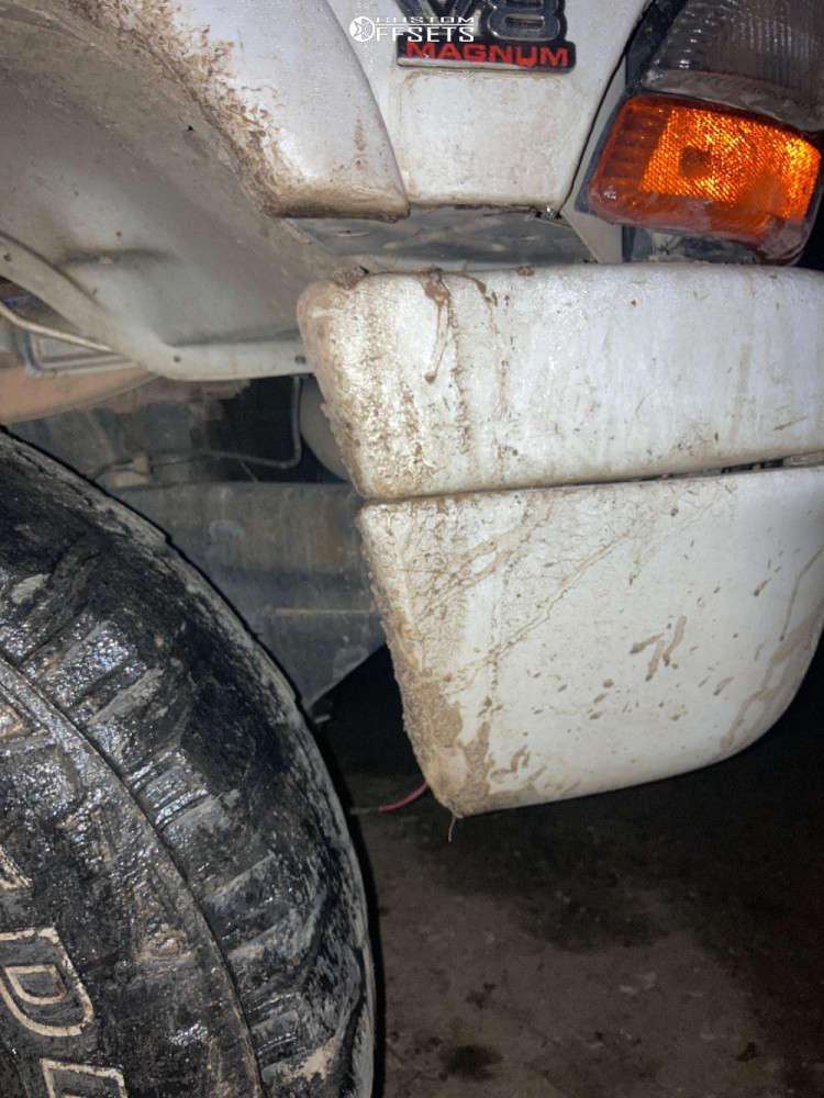 2000 Dodge Durango with 16x8 13 Cragar 342 and 285/75R16 Federal ...