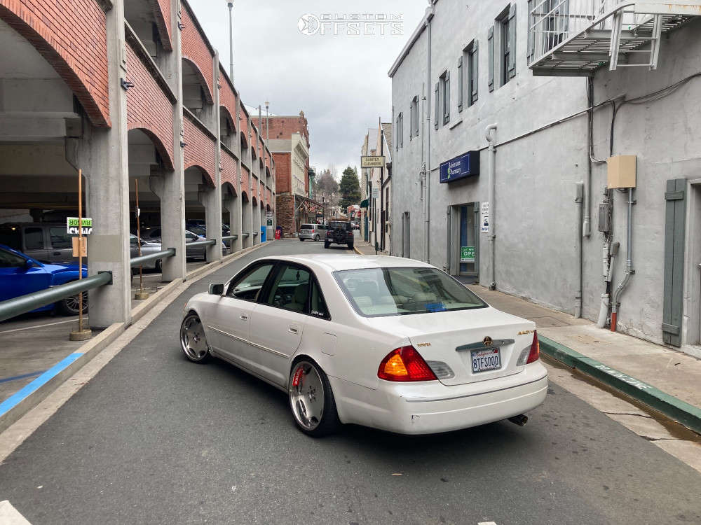2002 Toyota Avalon with 20x9 25 AME Shallen Ax and 245/30R20 Pirelli ...
