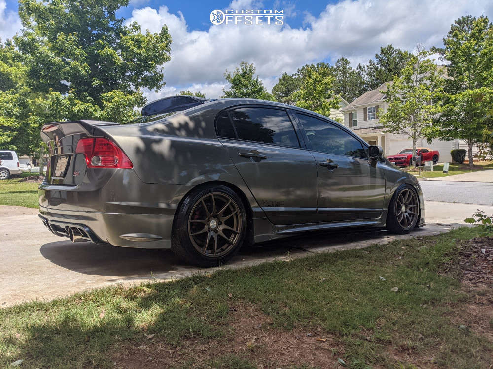 2007 Honda Civic with 17x9 35 AVID1 AV20 and 215/45R17 Federal SS595 ...