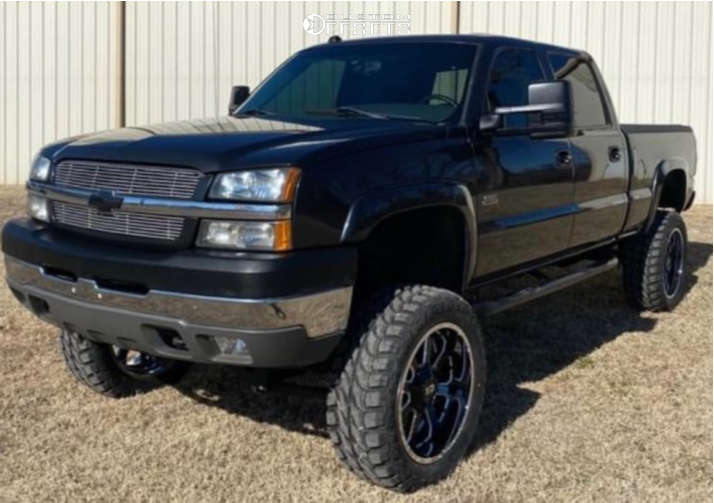 2004 Chevrolet Silverado 2500 with 22x12 -44 KMC XD844 and 35/12.5R22 ...