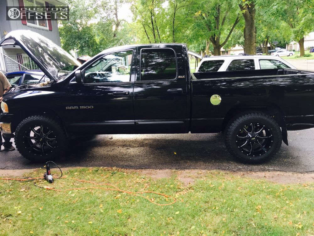2002 Dodge Ram 1500 with 20x10 -24 Moto Metal MO970 and 295/60R20 ...