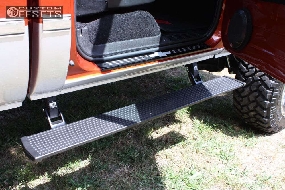 1986 Chevrolet K10 with 20x12 -44 Fuel Maverick D536 and 35/12.5R20 ...