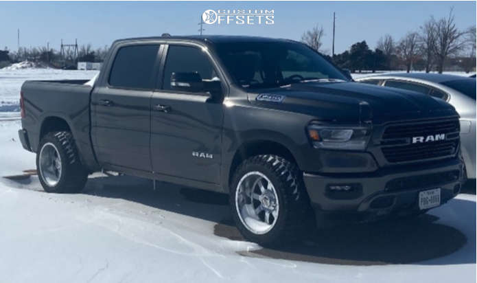 2020 Ram 1500 with 20x12 -44 Gear Off-Road Big Block and 33/12.5R20 ...