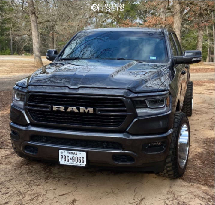 2020 Ram 1500 with 20x12 -44 Gear Off-Road Big Block and 33/12.5R20 ...