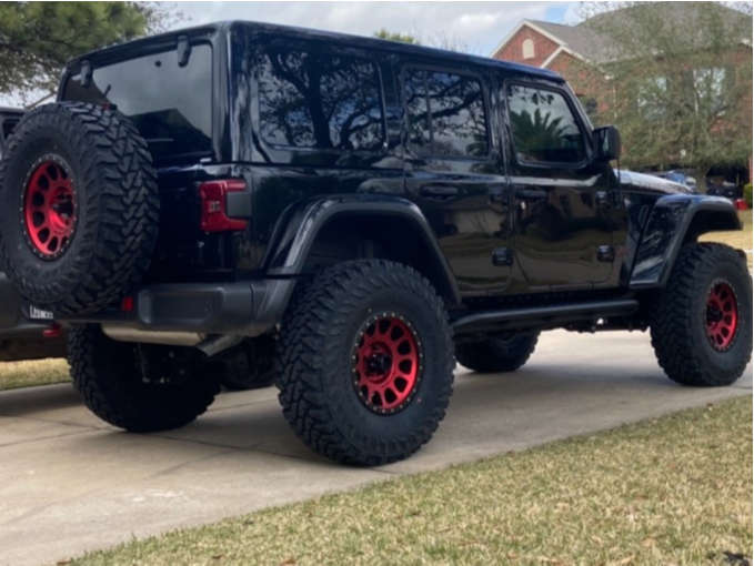 2020 Jeep Wrangler with 17x8.5 0 Method Mr305 and 37/12.5R17 Yokohama ...