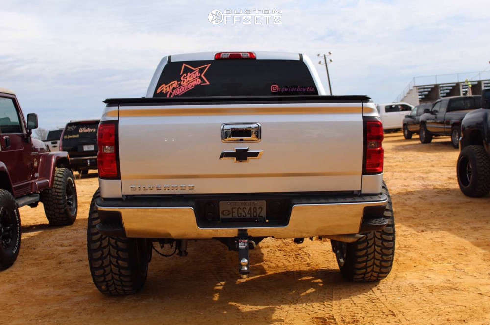 2014 Chevrolet Silverado 1500 with 24x14 -76 Xtreme Force Xf7 and 37/13 ...