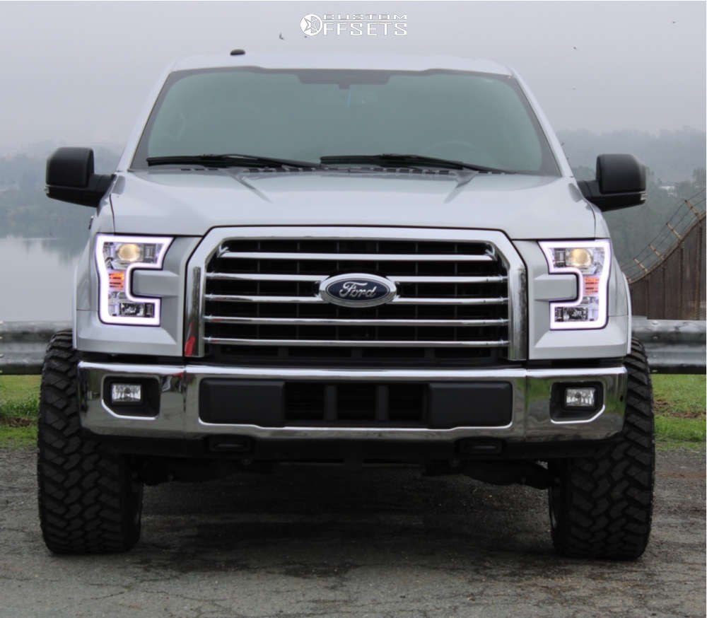 2016 Ford F-150 with 22x12 -45 Hostile Jigsaw and 33/12.5R22 Toyo Tires ...