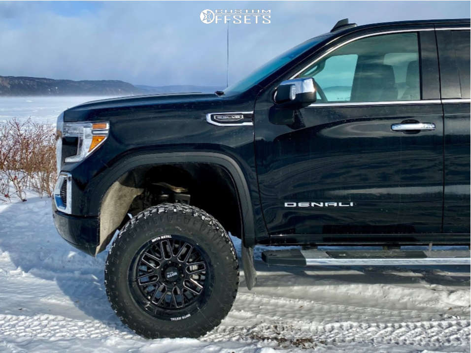 2019 GMC Sierra 1500 with 20x10 -18 Moto Metal Mo802 and 35/12.5R20 ...