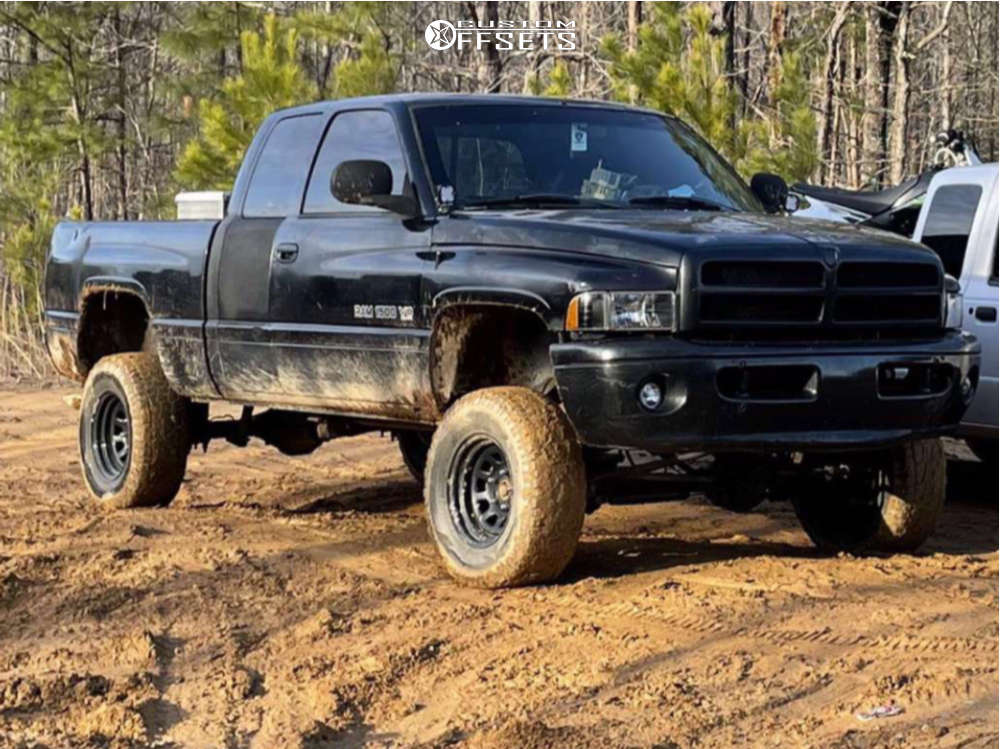 1999 Dodge Ram 1500 with 16x8 -12 Vision D Window and 265/75R16 Corsa ...