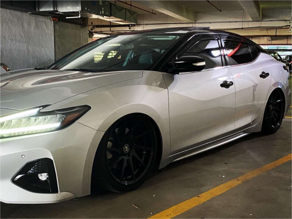 2019 Nissan Maxima with 19x9.5 40 Forgestar F10d and 245/35R19 Accelera ...