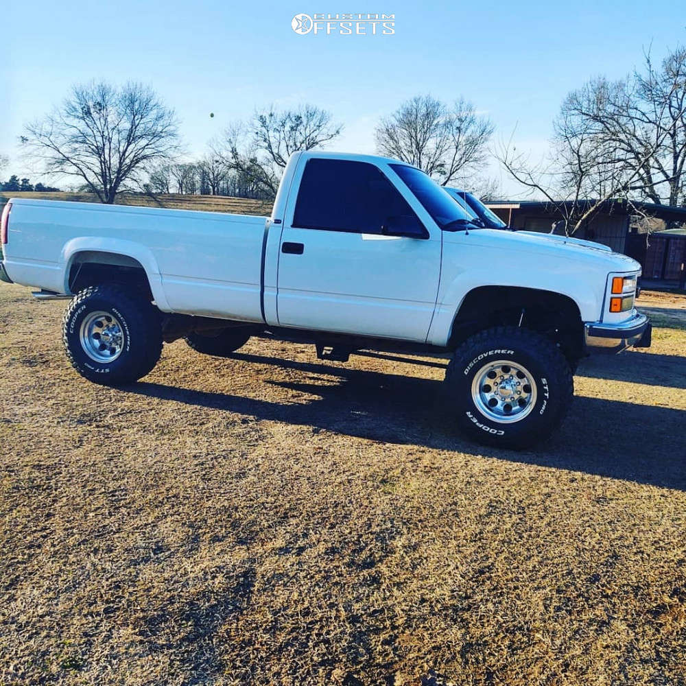 1998 GMC K2500 with 16x10 -35 Ultra 164 and 35/12.5R16 Cooper ...