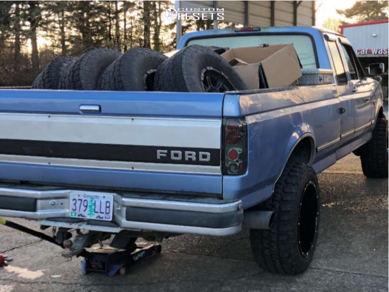 1996 Ford F-250 Super Duty with 20x12 -51 Vision Rocker 412 and 33/12 ...