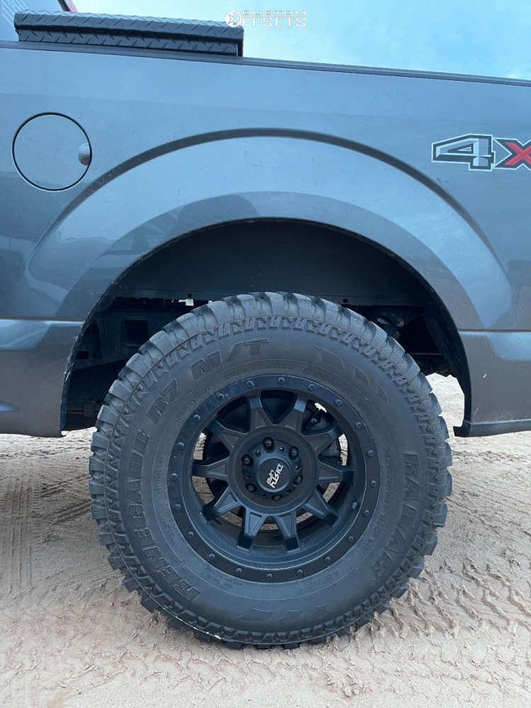 2019 Ford F-150 with 18x9 0 Dirty Life Roadkill and 35/12.5R18 Radar ...
