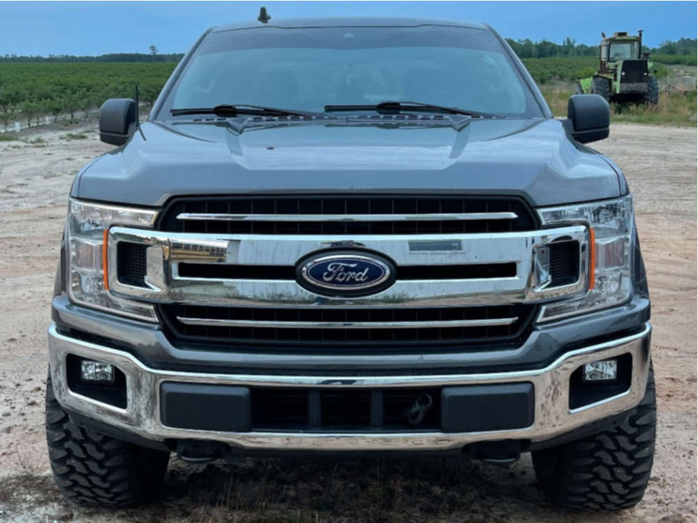 2019 Ford F-150 with 18x9 0 Dirty Life Roadkill and 35/12.5R18 Radar ...