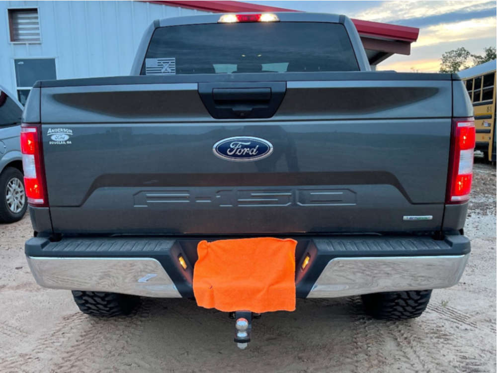 2019 Ford F-150 with 18x9 0 Dirty Life Roadkill and 35/12.5R18 Radar ...