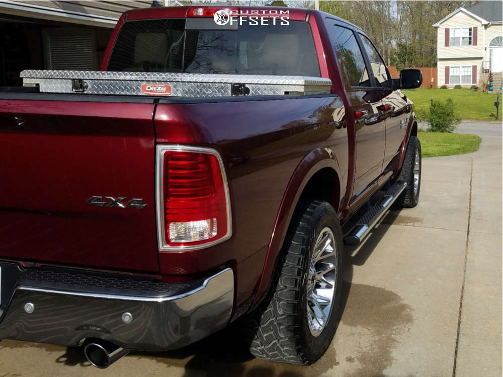 2016 Ram 1500 with 20x12 -44 Dropstars 654C and 33/12.5R20 Toyo Tires ...