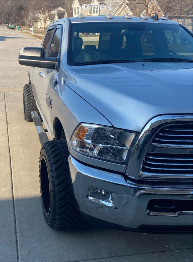 2018 Ram 2500 with 20x12 -44 Ballistic Rage and 33/12.5R20 Atturo Trail ...