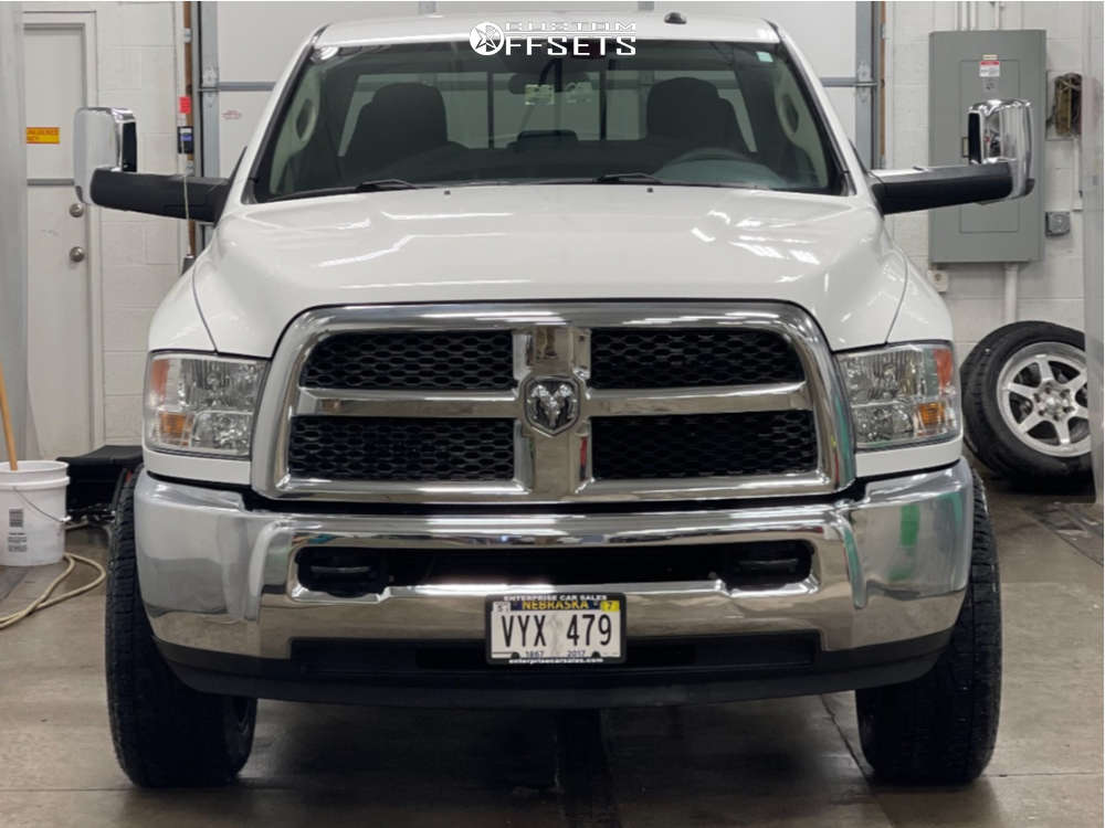 2017 Ram 2500 with 20x10 -25 Ultra Carnage and 275/60R20 Nexen Roadian ...