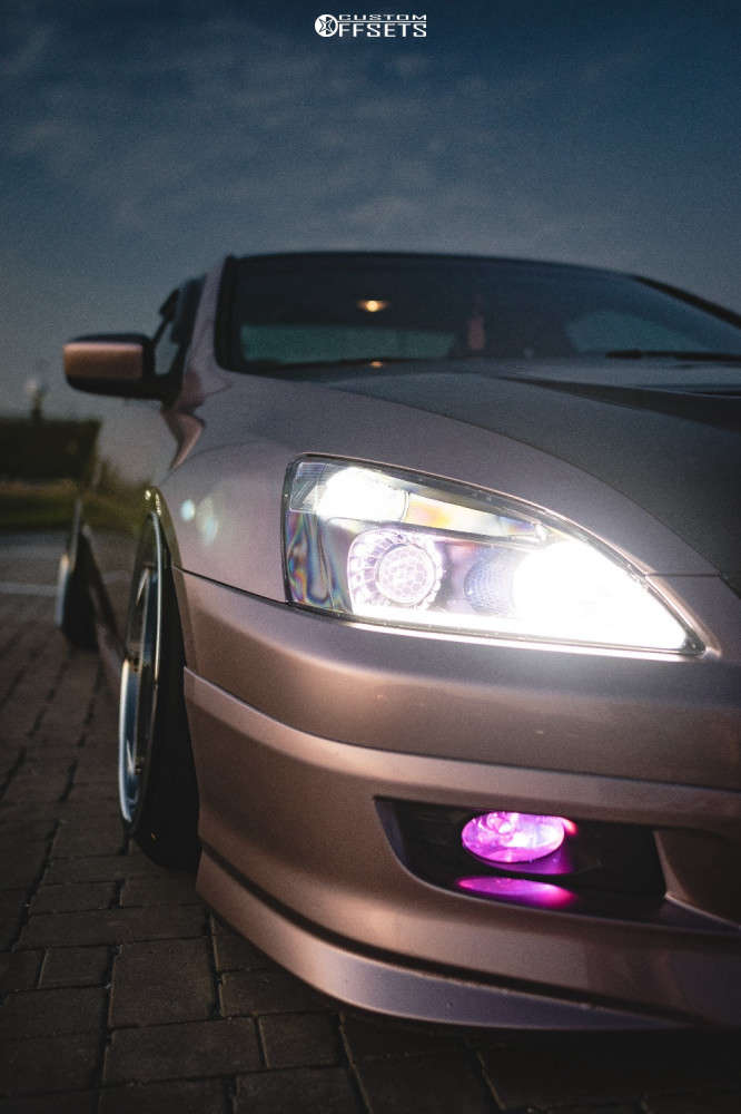 2006 Honda Accord with 18x10.5 15 GMR Gs-1 Directional and 225/35R18 ...