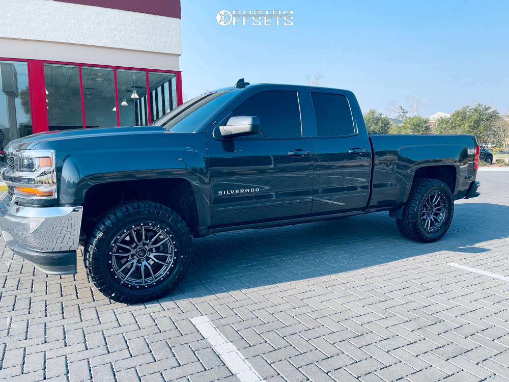 2018 Chevrolet Silverado 1500 with 20x9 1 Fuel Rebel and 33/12.5R20 ...