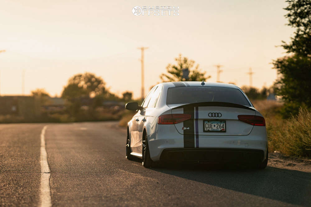 2013 Audi S4 with 20x10 40 Advanti Racing Decado and 255/30R20 Falken ...