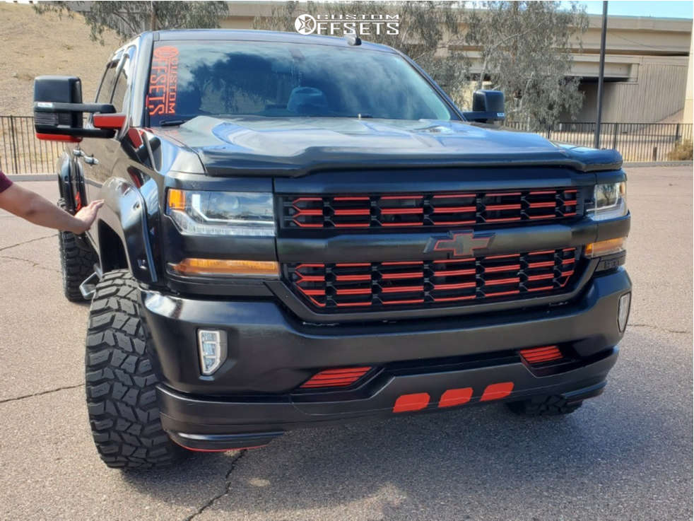 2017 Chevrolet Silverado 1500 with 22x10 -18 Fuel Flow D587 and 33/12 ...