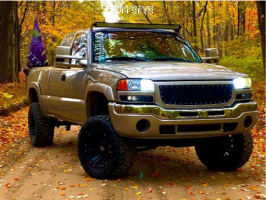2004 GMC Sierra 1500 Classic with 18x10 -24 XD XD822 Monster and 33/12 ...