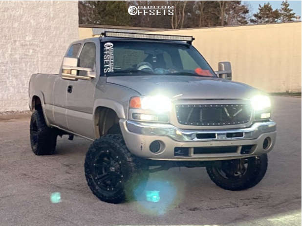2004 GMC Sierra 1500 Classic with 18x10 -24 XD XD822 Monster and 33/12 ...