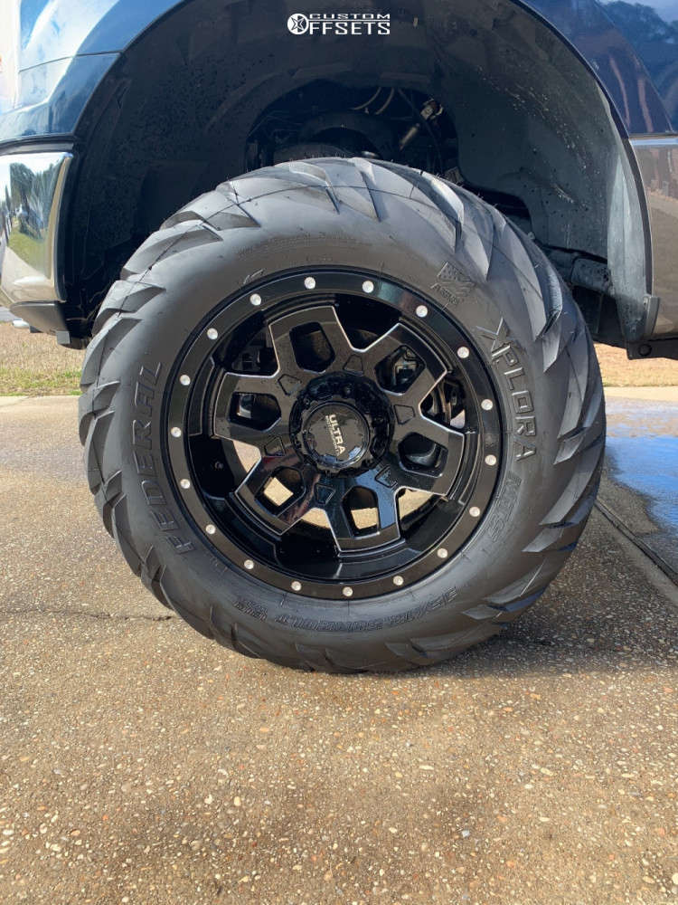 2018 Ford F-150 with 20x10 -25 Ultra Warlock and 35/12.5R20 Federal ...