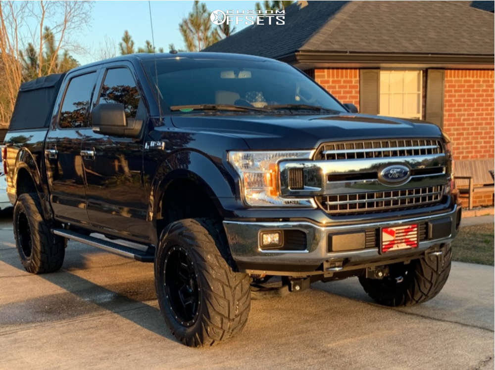 2018 Ford F-150 with 20x10 -25 Ultra Warlock and 35/12.5R20 Federal ...