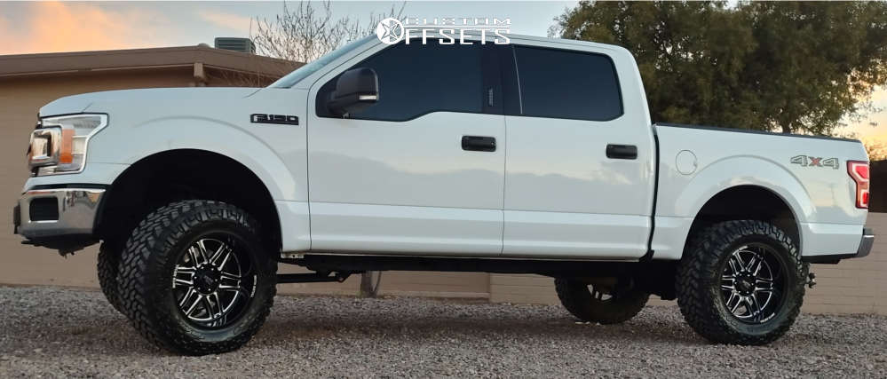 2018 Ford F-150 with 20x10 -18 Moto Metal Mo992 and 35/12.5R20 Nitto ...