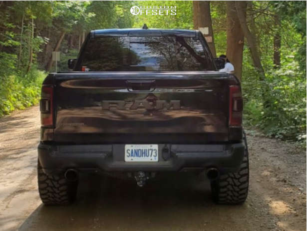 2019 Ram 1500 with 22x12 -44 TIS 544BM and 35/12.5R22 Nexen Roadian Mtx ...