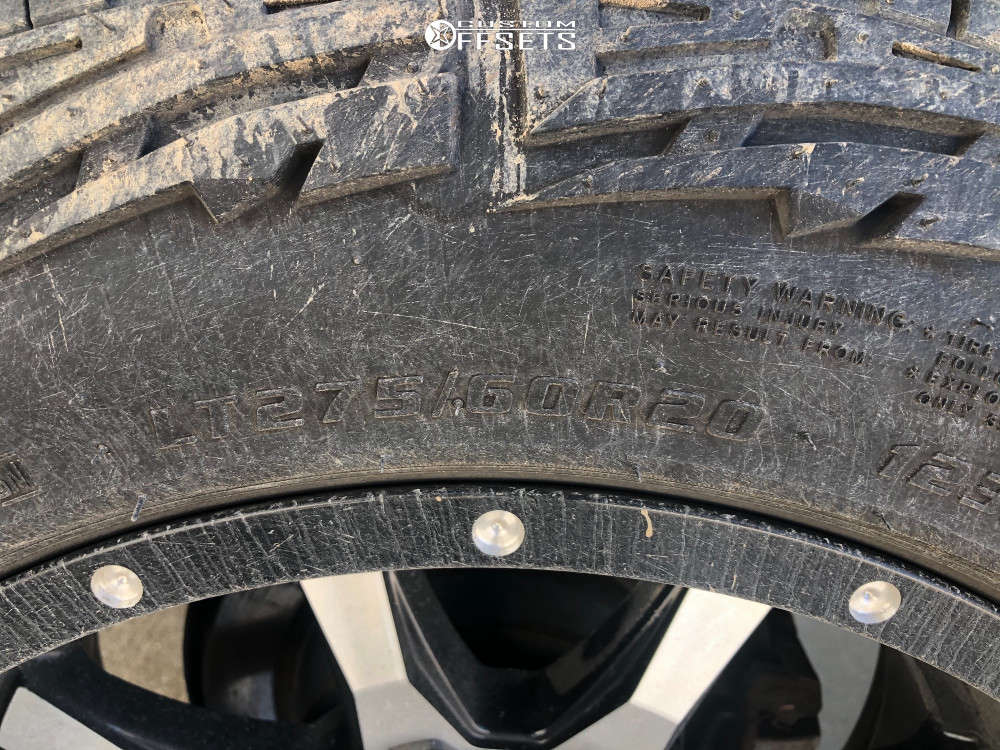 2015 Chevrolet Silverado 1500 with 20x10 -24 Moto Metal Mo970 and 275 ...