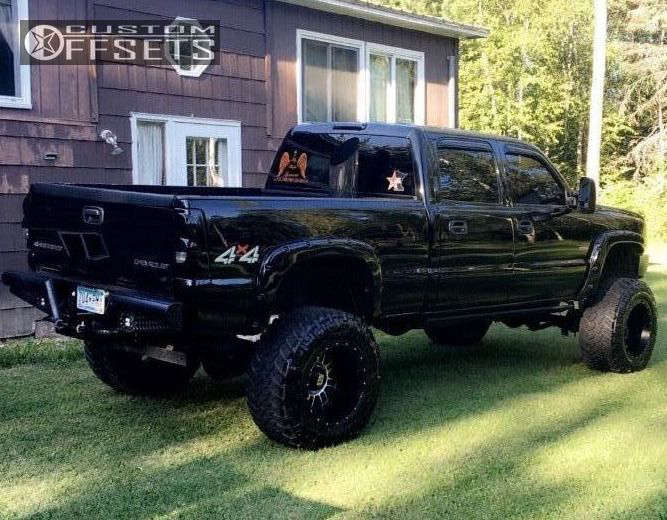 2004 Chevrolet Silverado 2500 HD with 20x14 -76 XD Riot and 38/15.5R20 ...