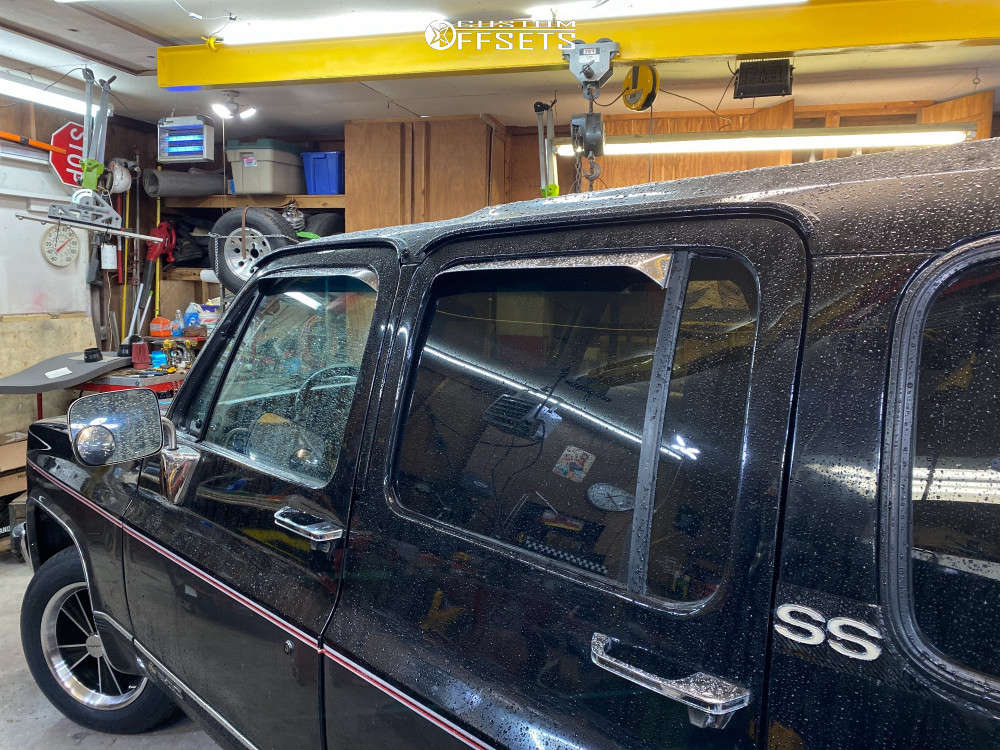 1991 Chevrolet R1500 Suburban with 17x8 0 Vision Dazzler and 27/10.5R17 ...